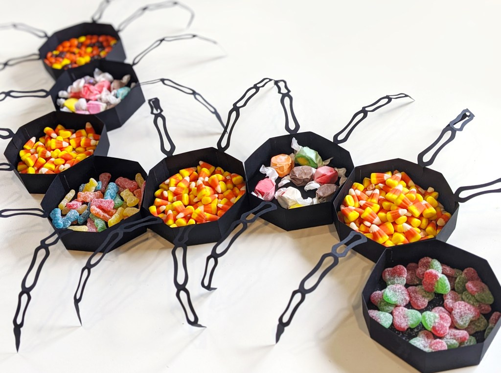 Free Halloween SVG - Centipede Craft » SVG Designs For a Magical Woodland